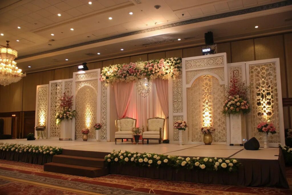 16+ Inspiring Women's Conference Stage Decor Ideas